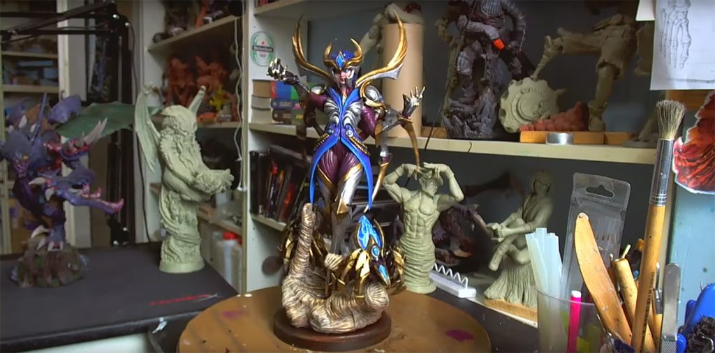 Sculpting Victorius Elise from League of Legends . . . | SeeScenes.com